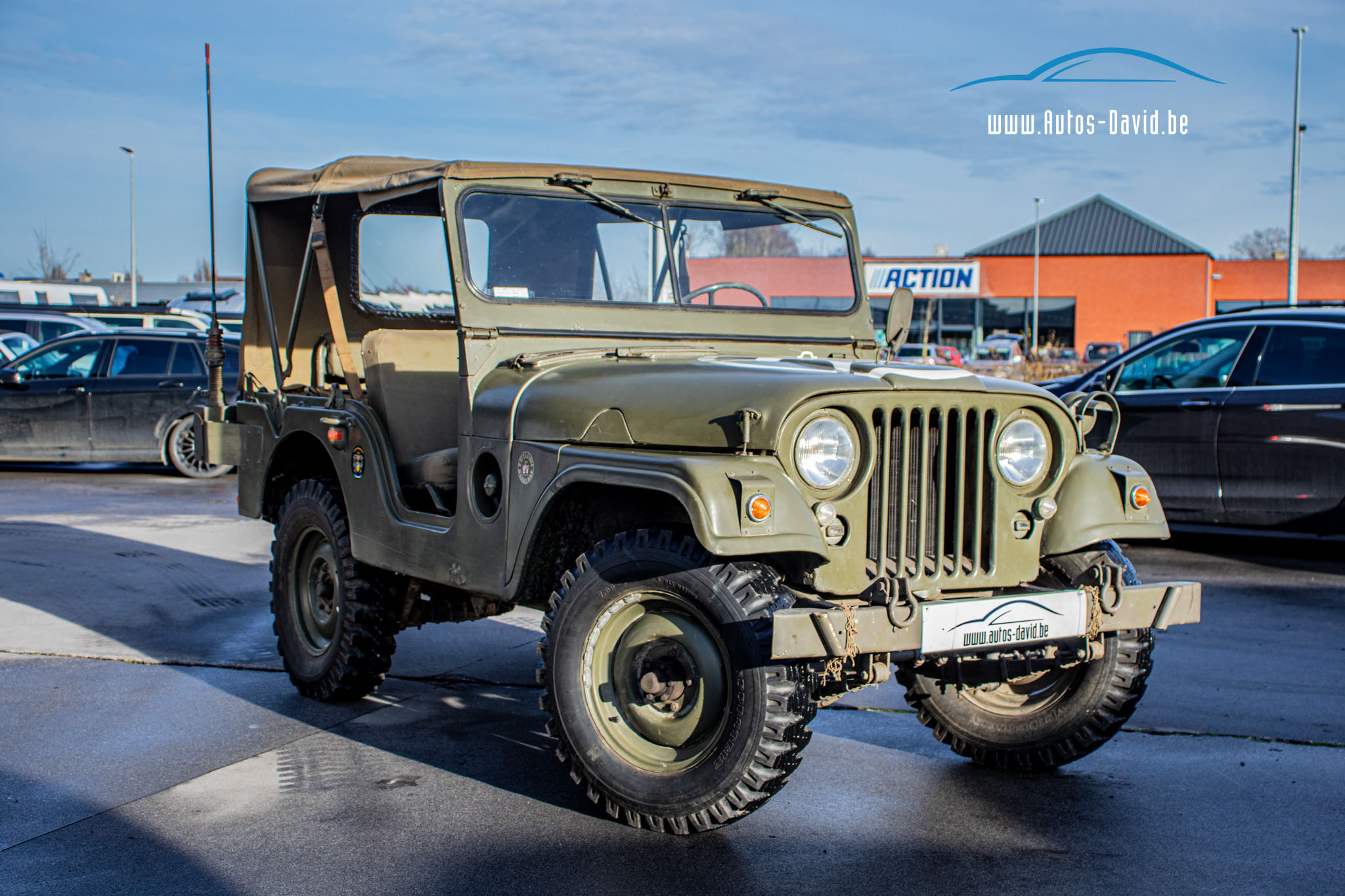 Willys Leger Jeep CJ5 2.2 Hurricane 24Volt 4X4 1960 / OLDTIMER / 4 ...